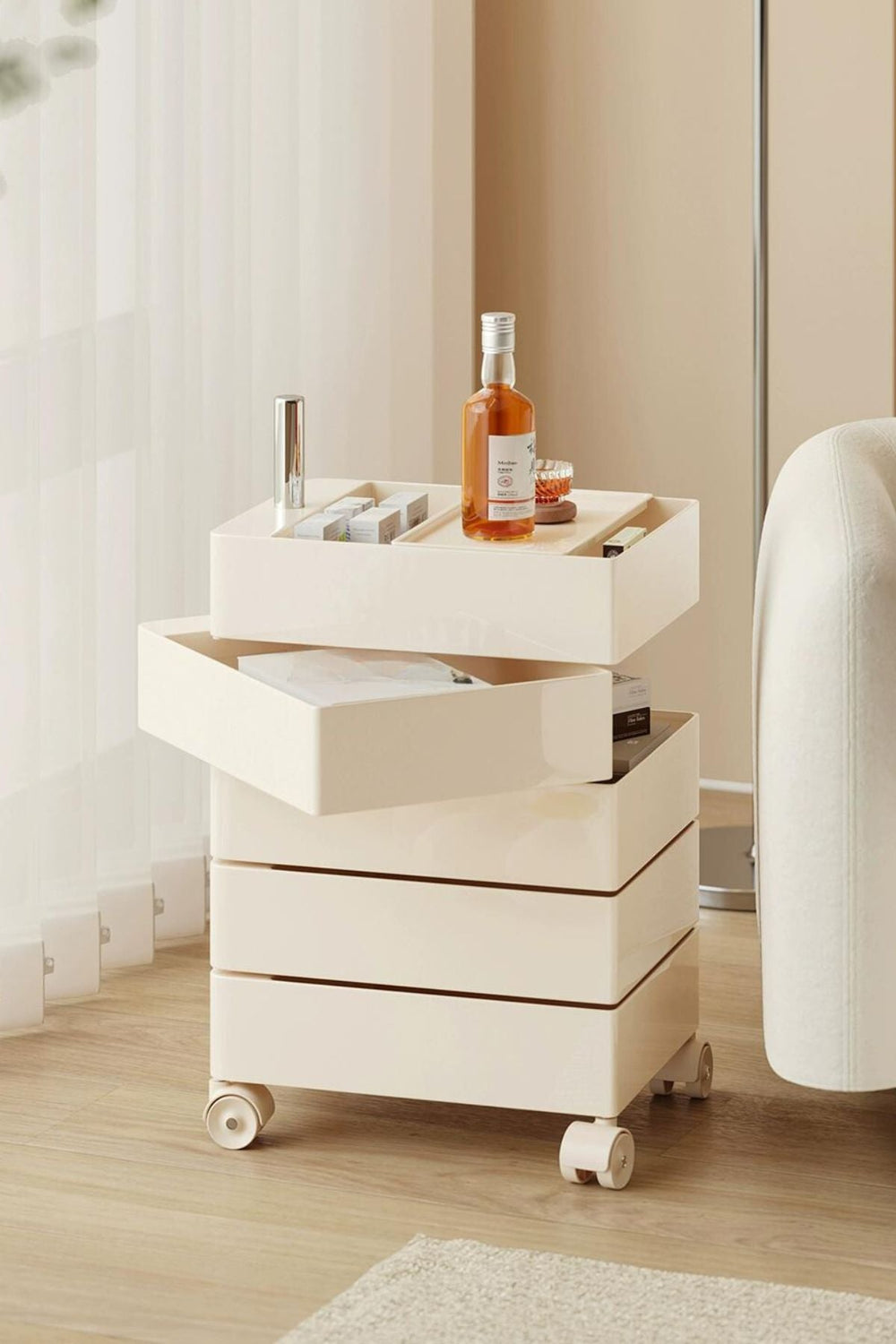 Dakota Rotating Cabinet